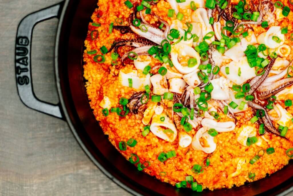 Calamari in Spicy Tomato Sauce