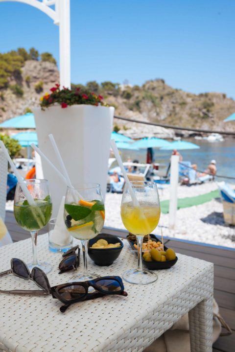Beach Day at Isola Bella - The Taste Edit