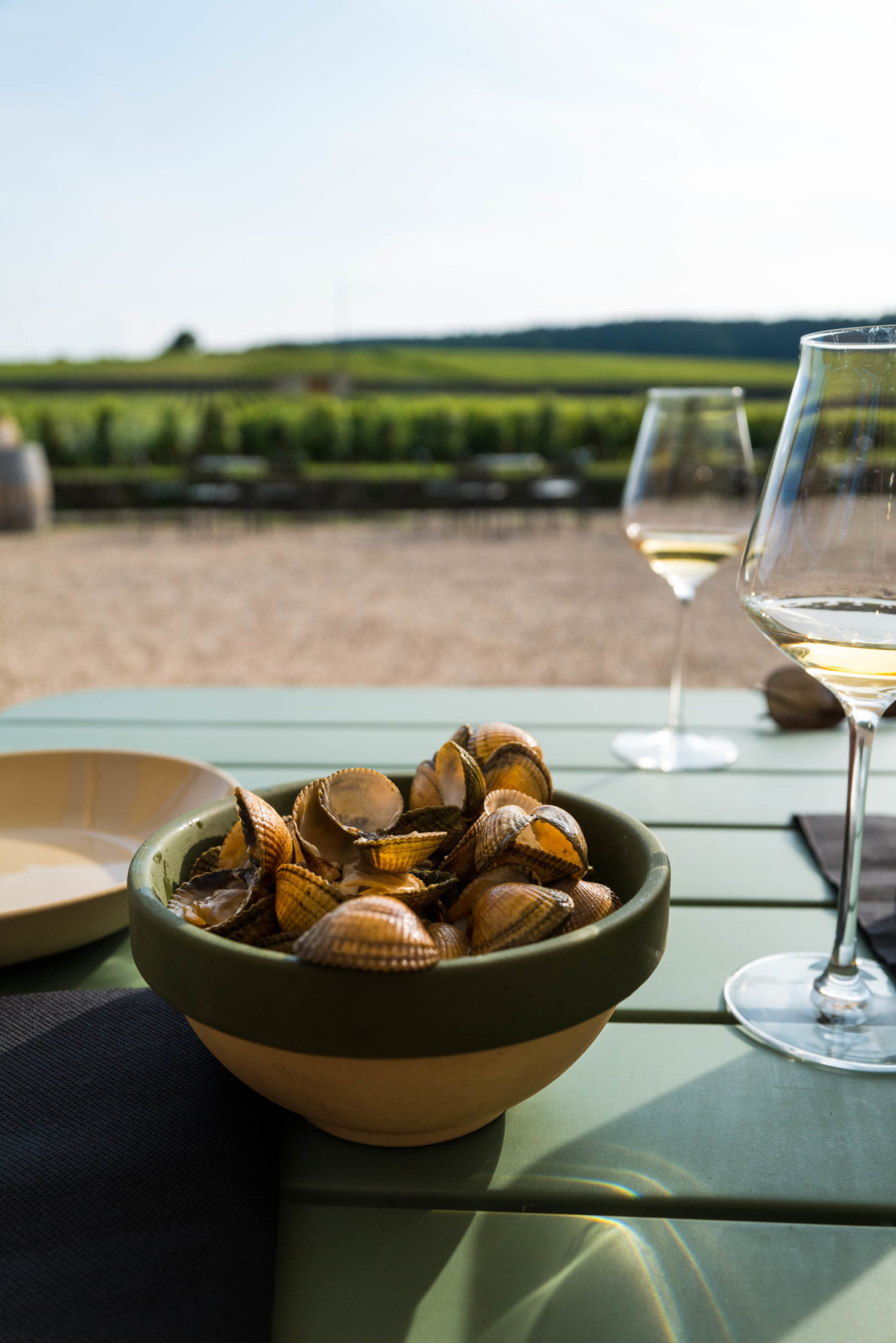 Simple Steamed Clams from Burgundy - The Taste Edit
