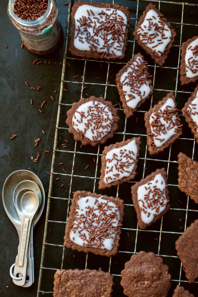 German Christmas Cookies: Schoko-Pfefferminztaler Chocolate Peppermint ...