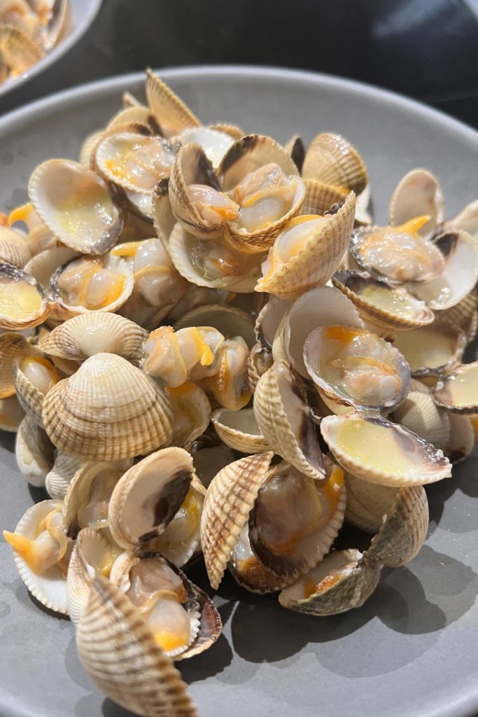 Simple Steamed Clams from Burgundy - The Taste Edit