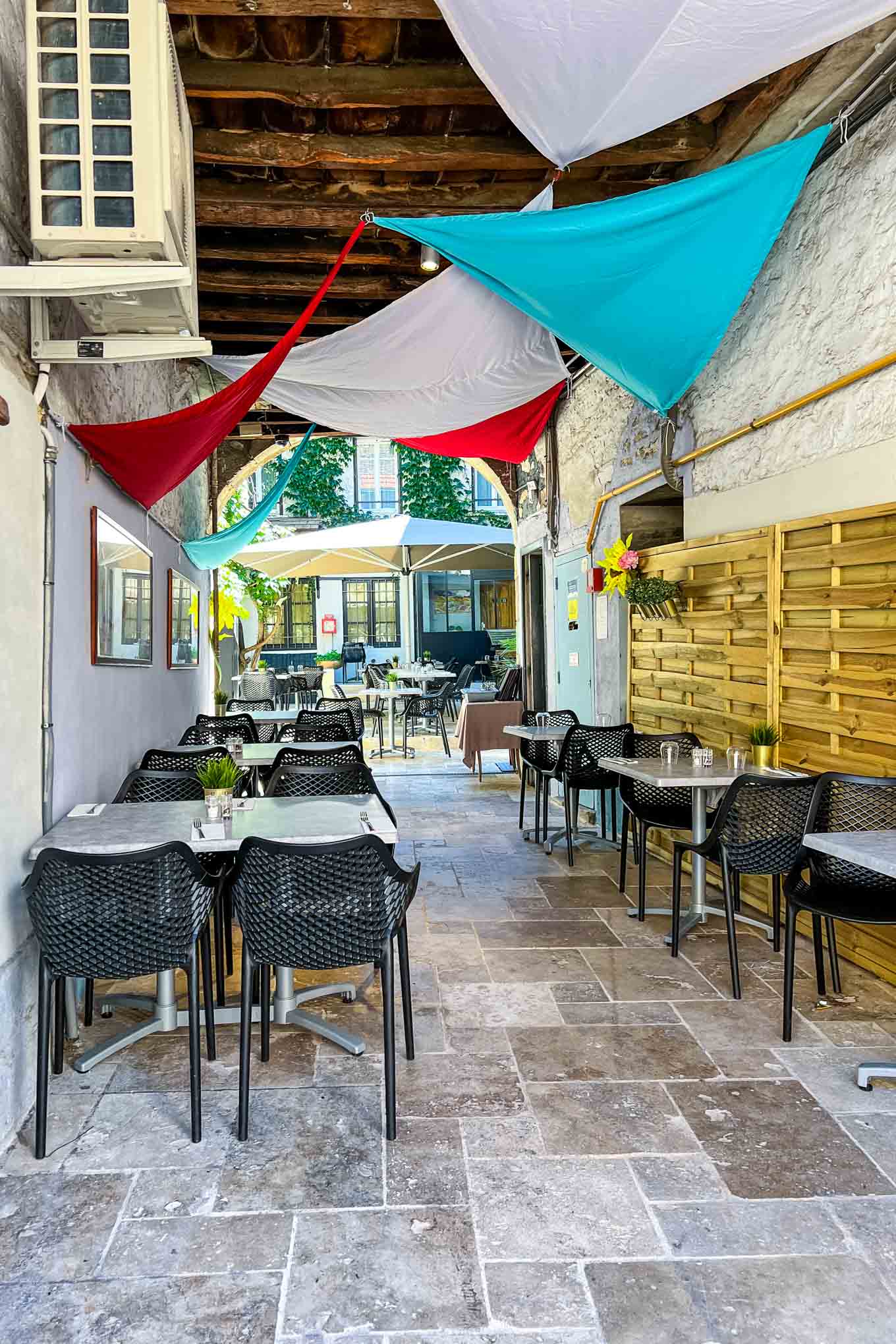 Good Food & Cool Wine: A Late Lunch at Beaune’s Summer Pop Up - The ...