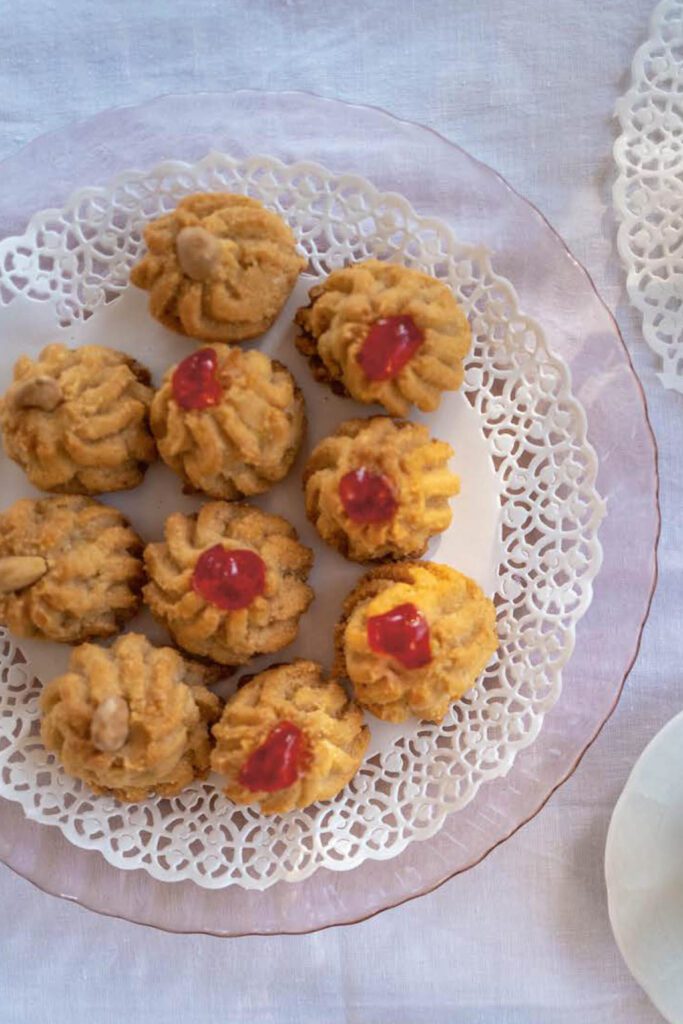 15 Unique Christmas Cookie Recipes from Around the World - The Taste Edit