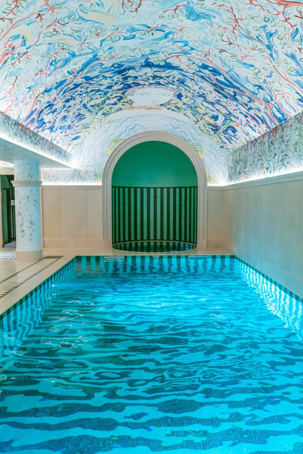 Hotel Le Grand Mazarin: A Luxurious Parisian Gem in the Heart of Le ...